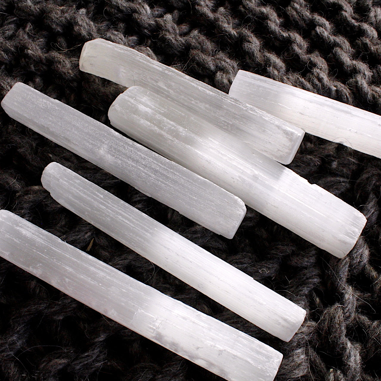 Raw Selenite Wand (Small) – Pebble House