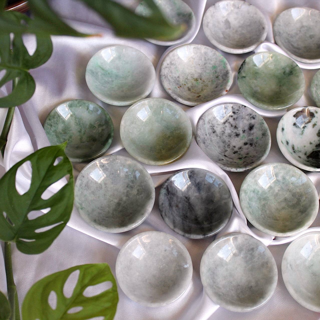 Burma Jade Dish – Pebble House