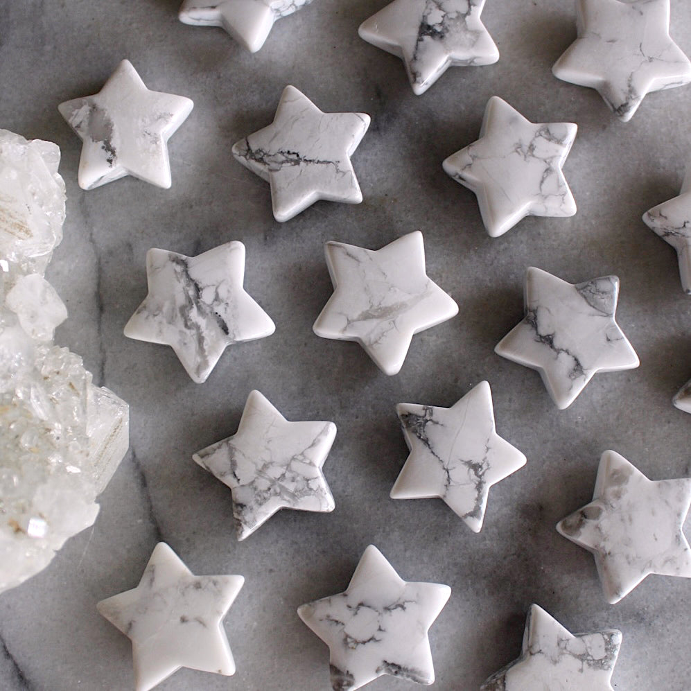 Howlite Star – Pebble House